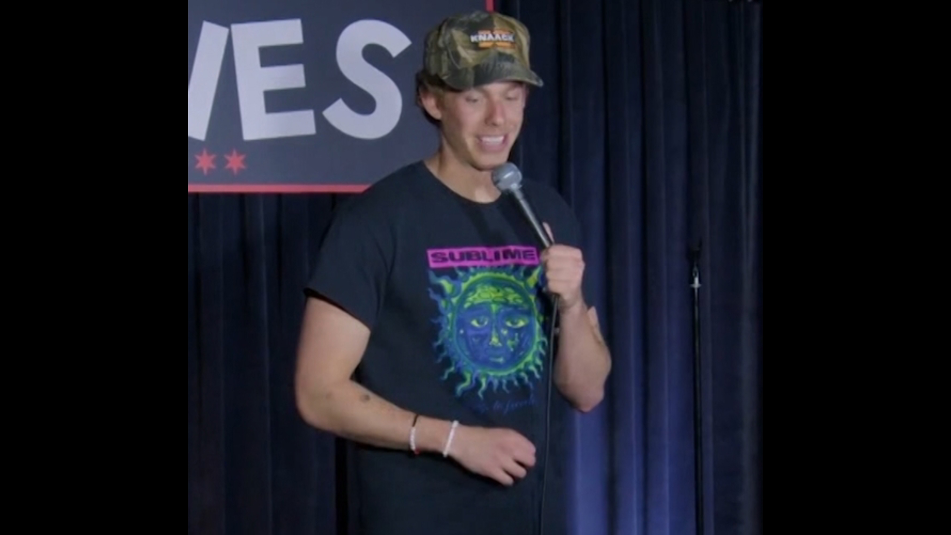 Comedian Lucas Zelnick takes the stage at Punch Line Houston | khou.com