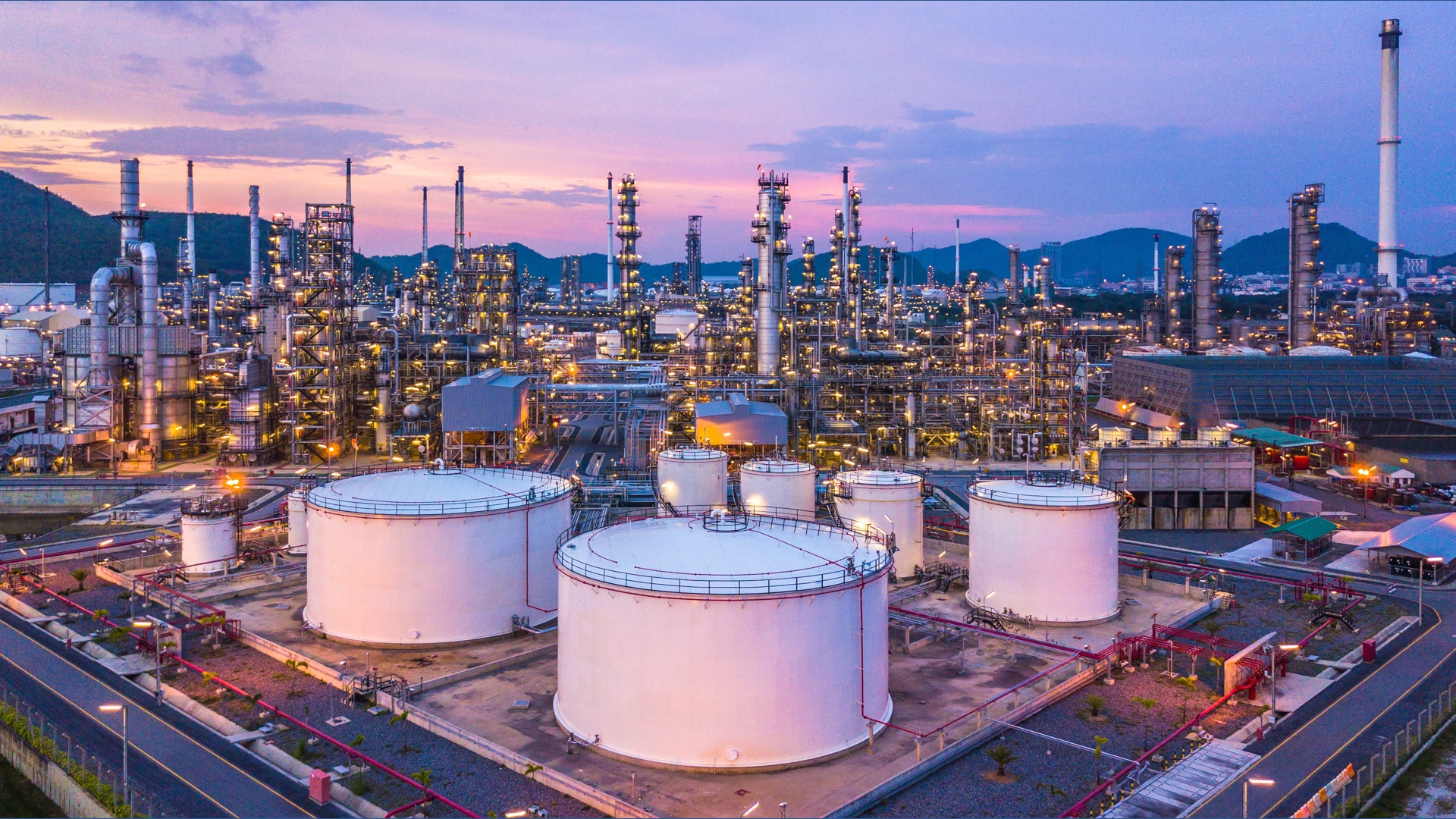 America First Refining signs multibillion-dollar deal to support ...