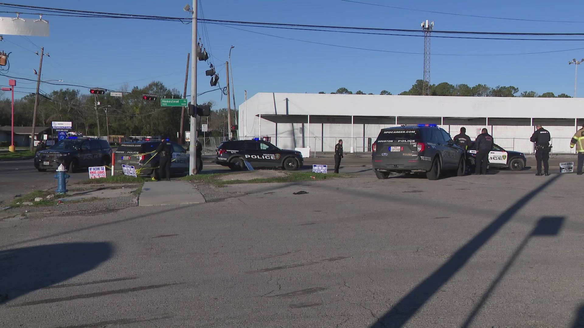 HPD releases bodycam video of deadly officer-involved shooting on Homestead Road | khou.com