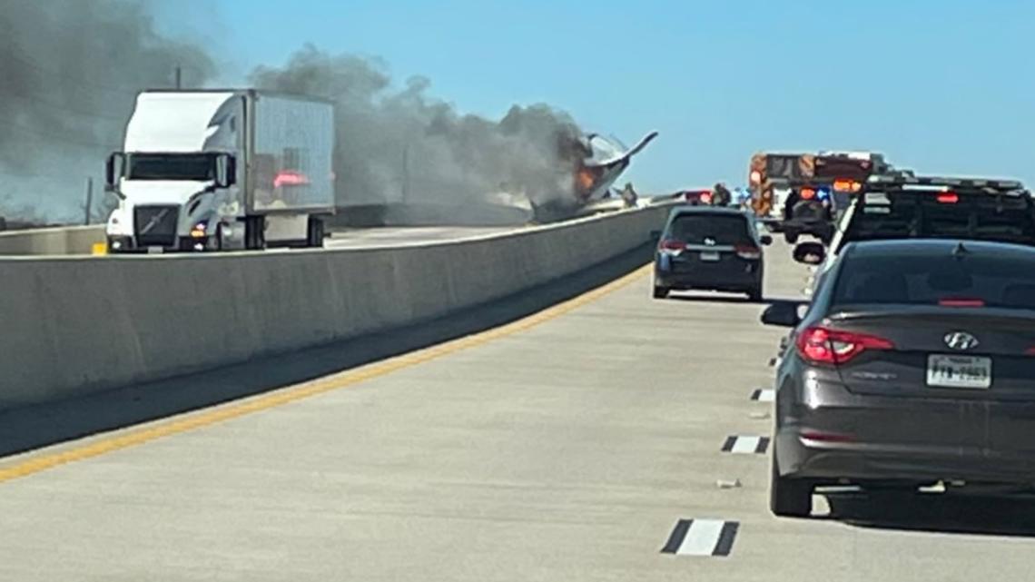 The Plane Crashed On Grand Parkway In Northwest Harris County According To Dps Hinterland