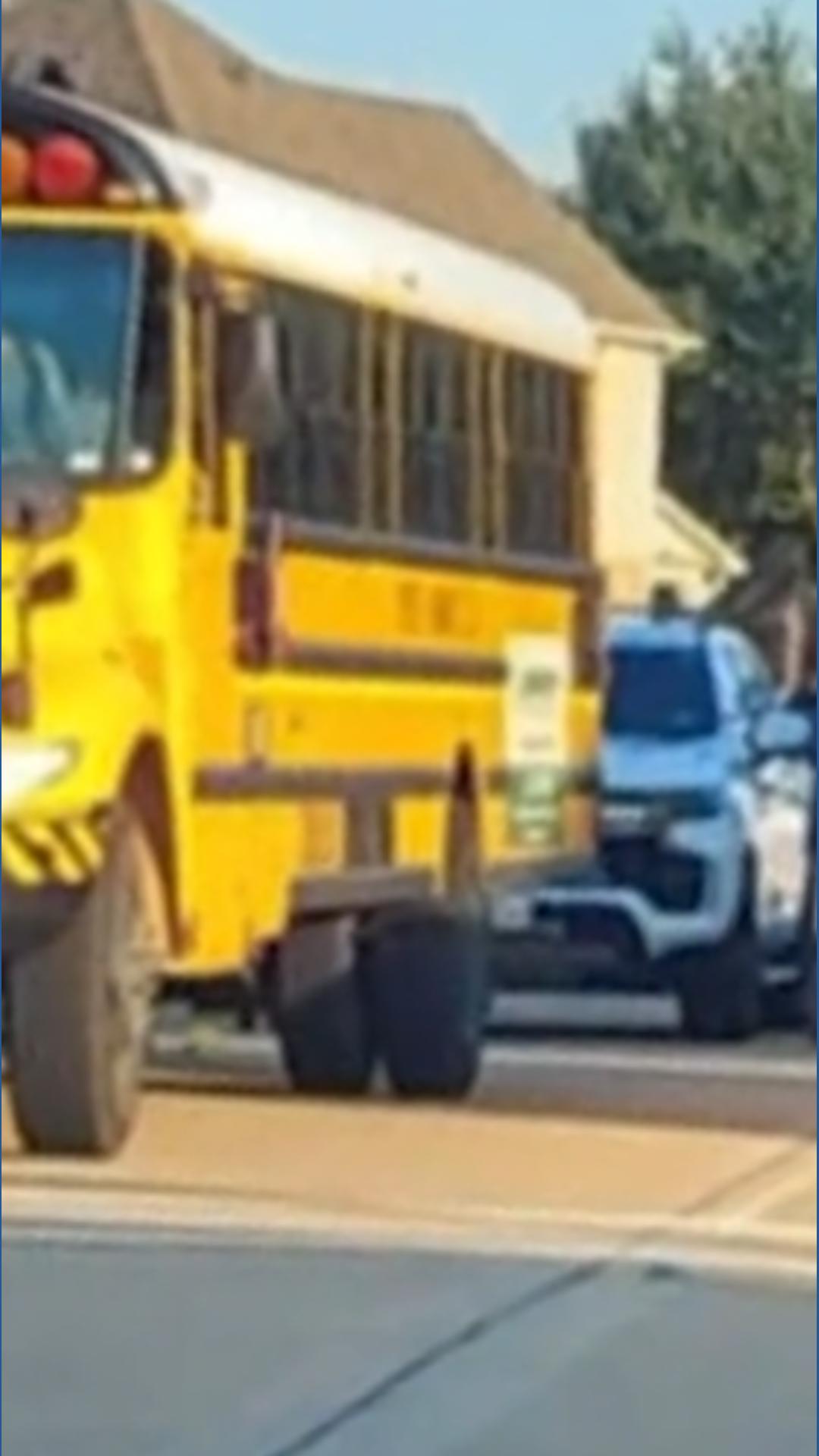 Houston-area bus driver pulled off bus to take sobriety test | khou.com