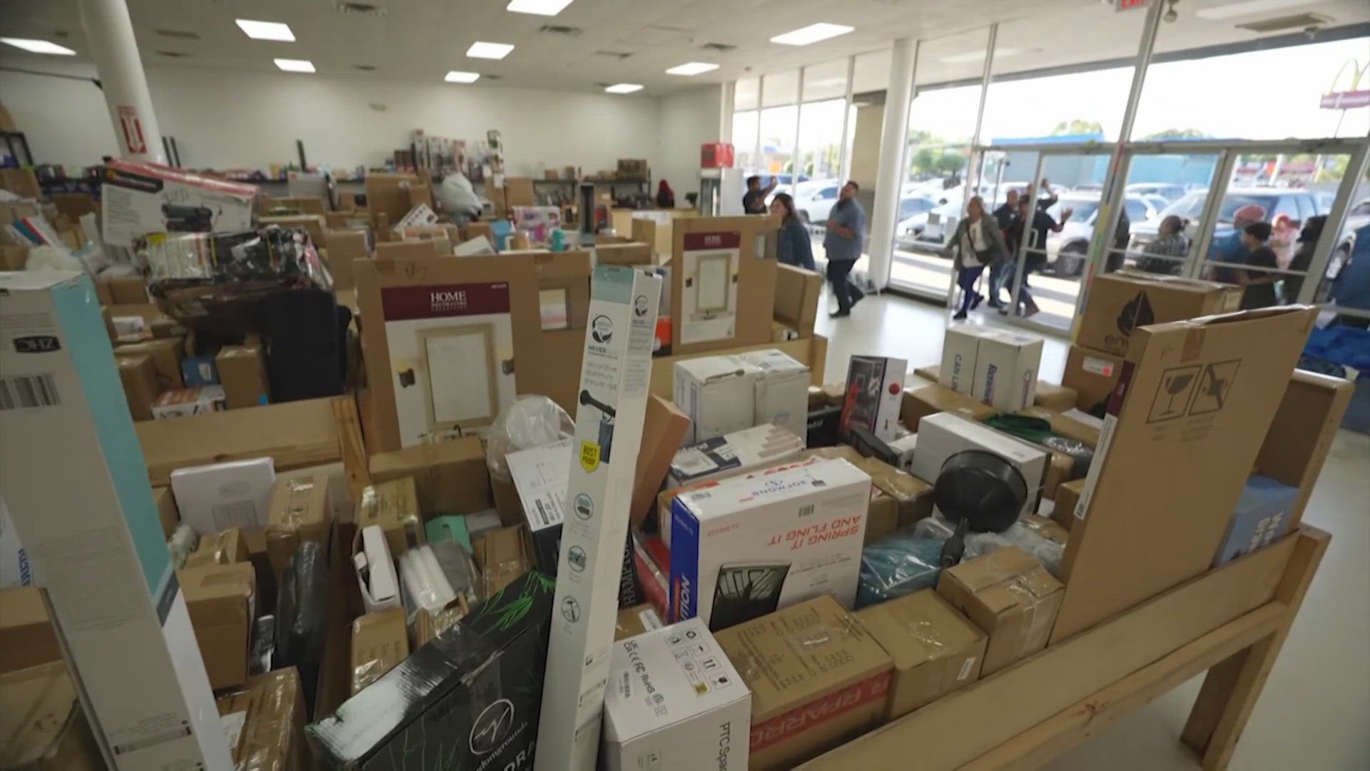 Pasadena, South Houston stores sell returned items at low prices | khou.com