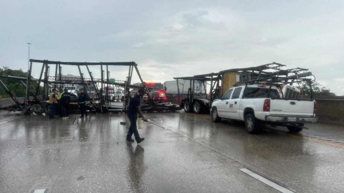 Beryl updates and information as storm moves near Houston, Texas | khou.com