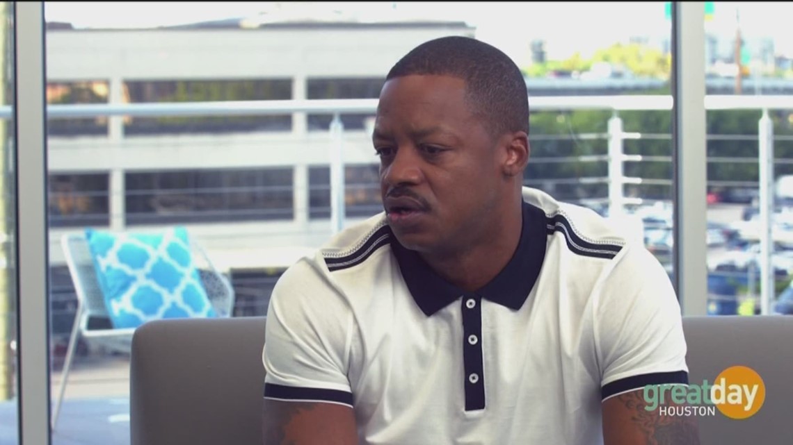 Former NBA player Steve Francis teaches others how to play the game ...