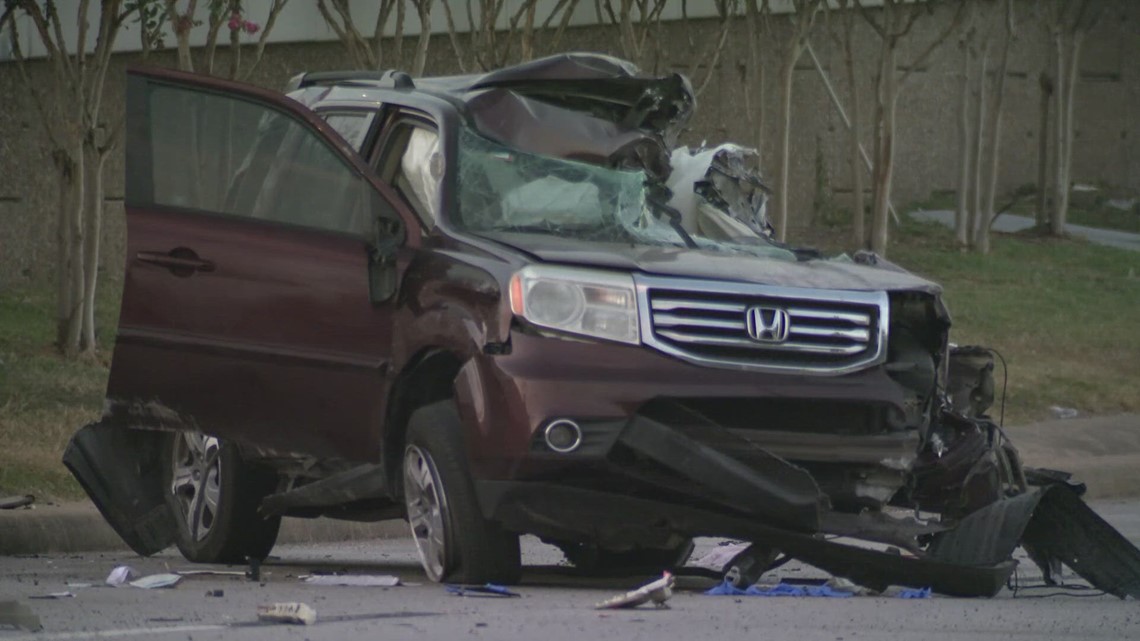Police chase ends in deadly rollover crash on Beltway 8 | khou.com