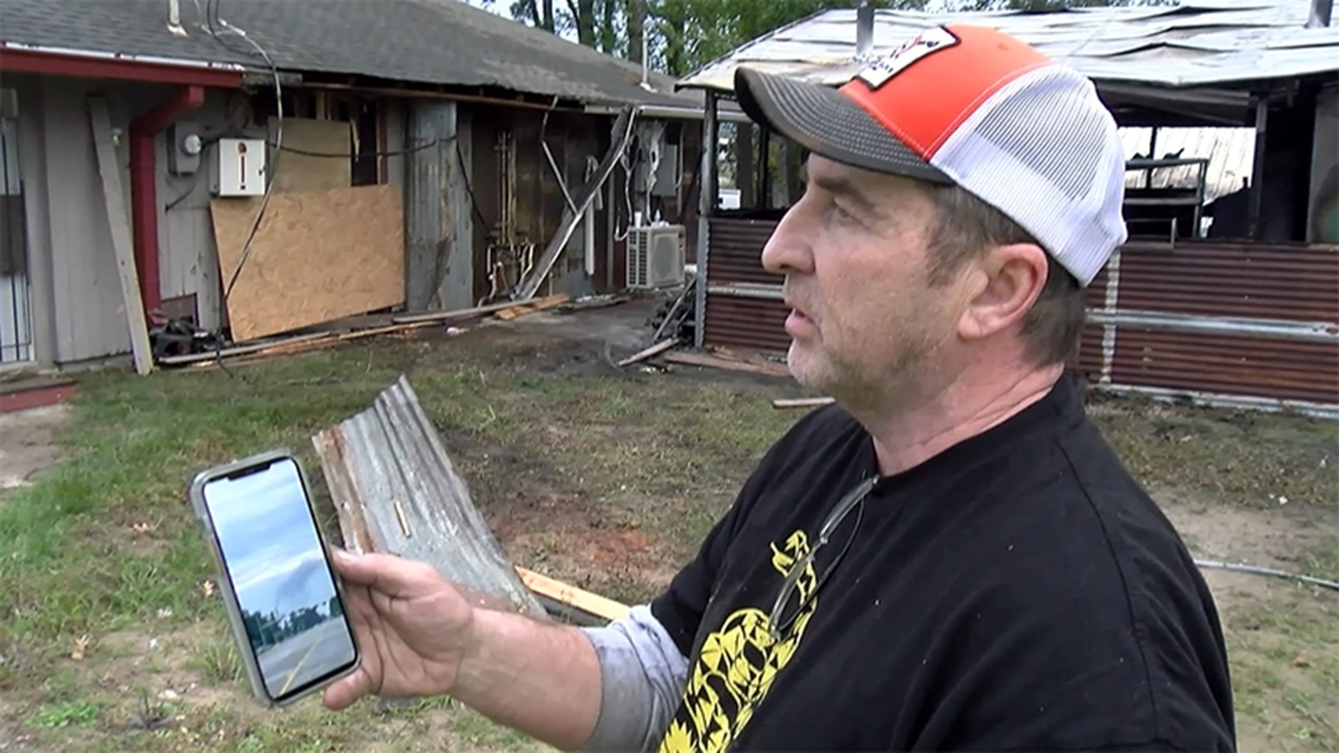 Fire destroys smokehouse, damages Rusty Buckle BBQ Company | khou.com