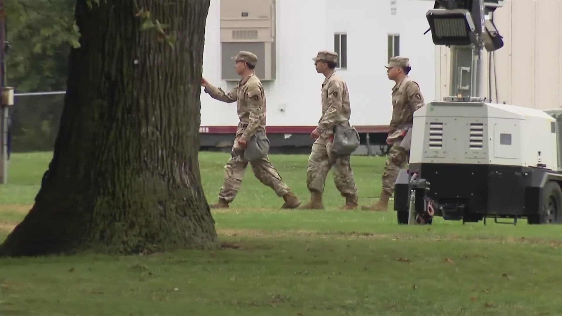 Texas National Guard seen outside of Chicago | khou.com