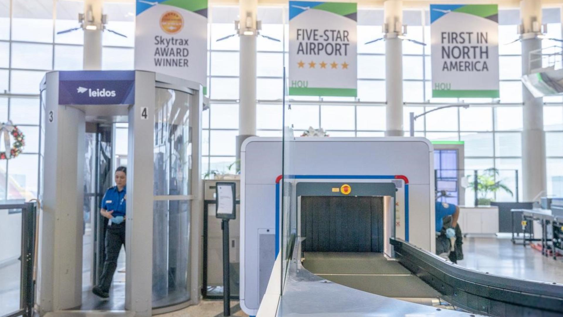 New screeners at Houston's Hobby Airport mean you don't have to remove ...