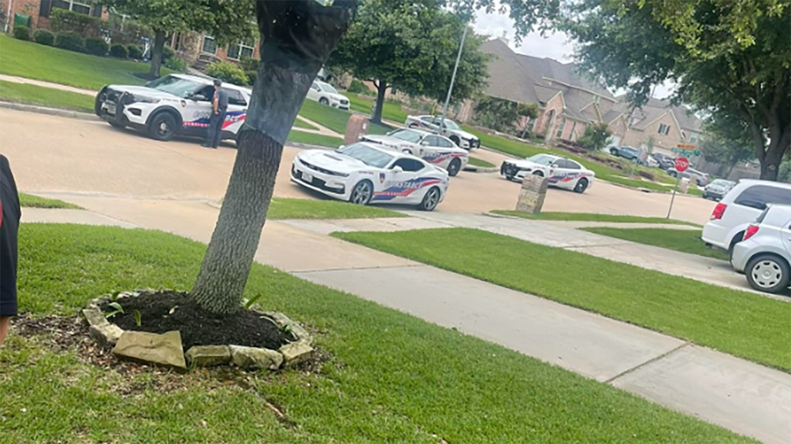 2 dead at Tomball, Texas home | khou.com