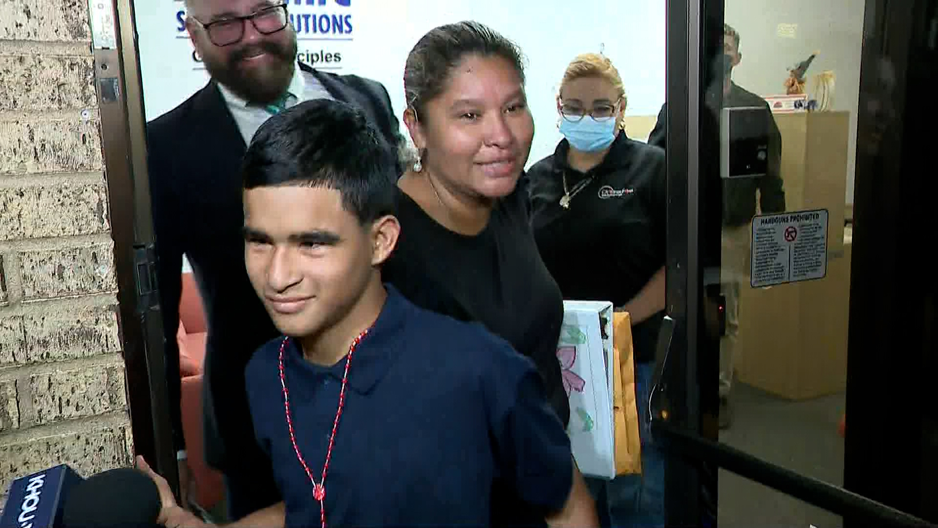 Houston mother gets son back after weeks-long battle with federal ...