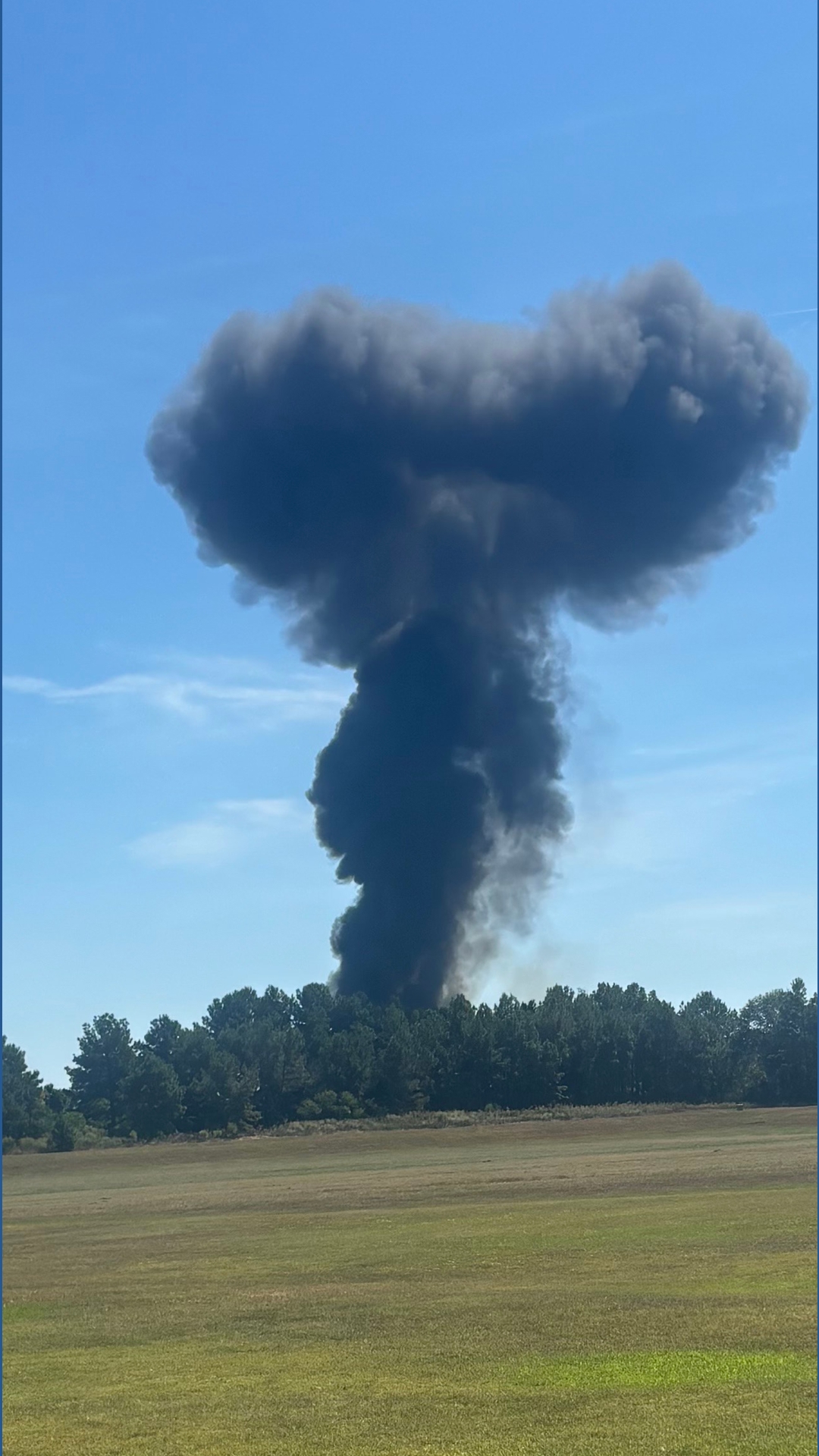 Raw video: 2 believed dead in fiery plane crash at Hooks Airport in ...