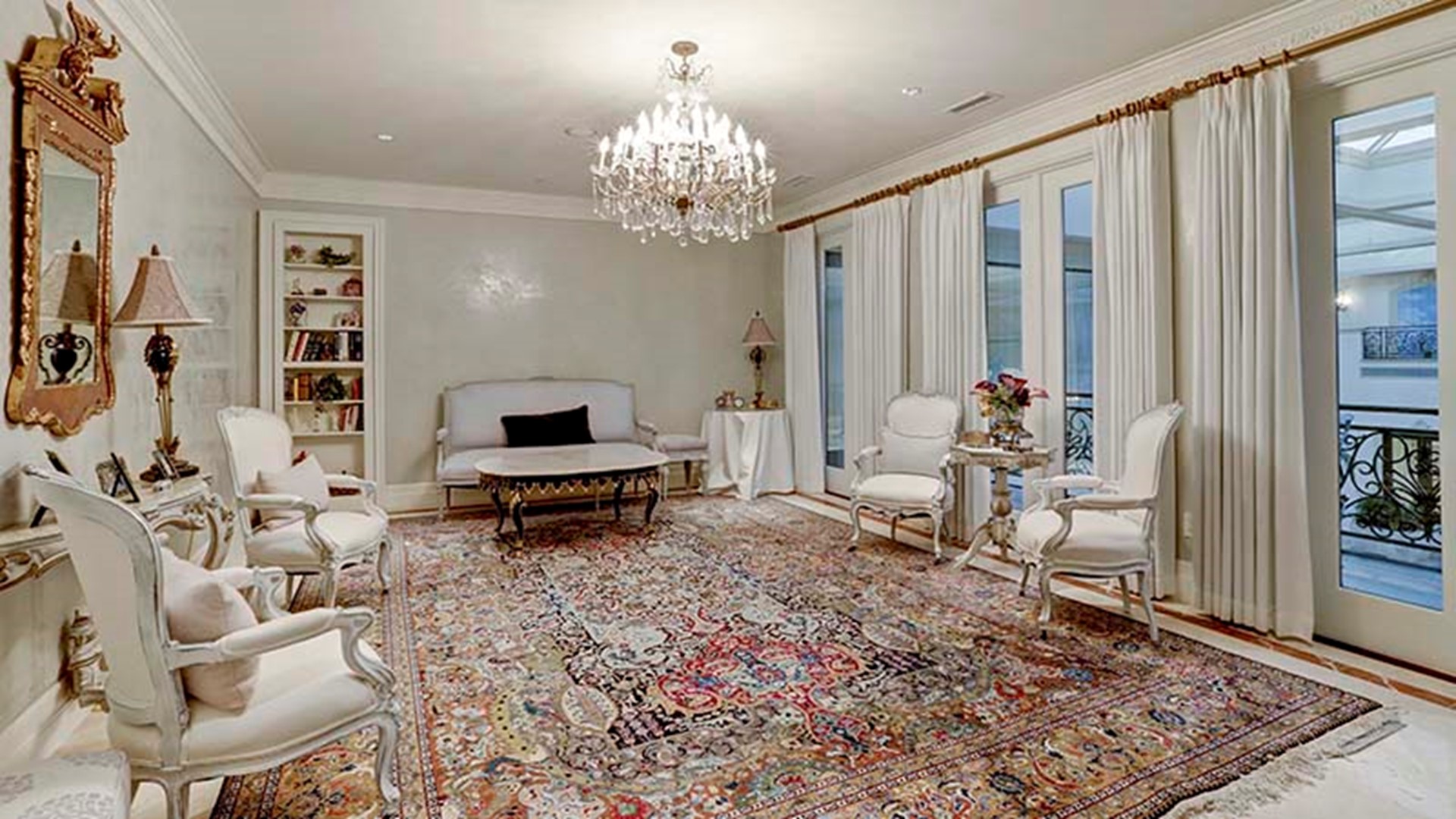 PHOTOS: River Oaks mansion sold for $16M | khou.com