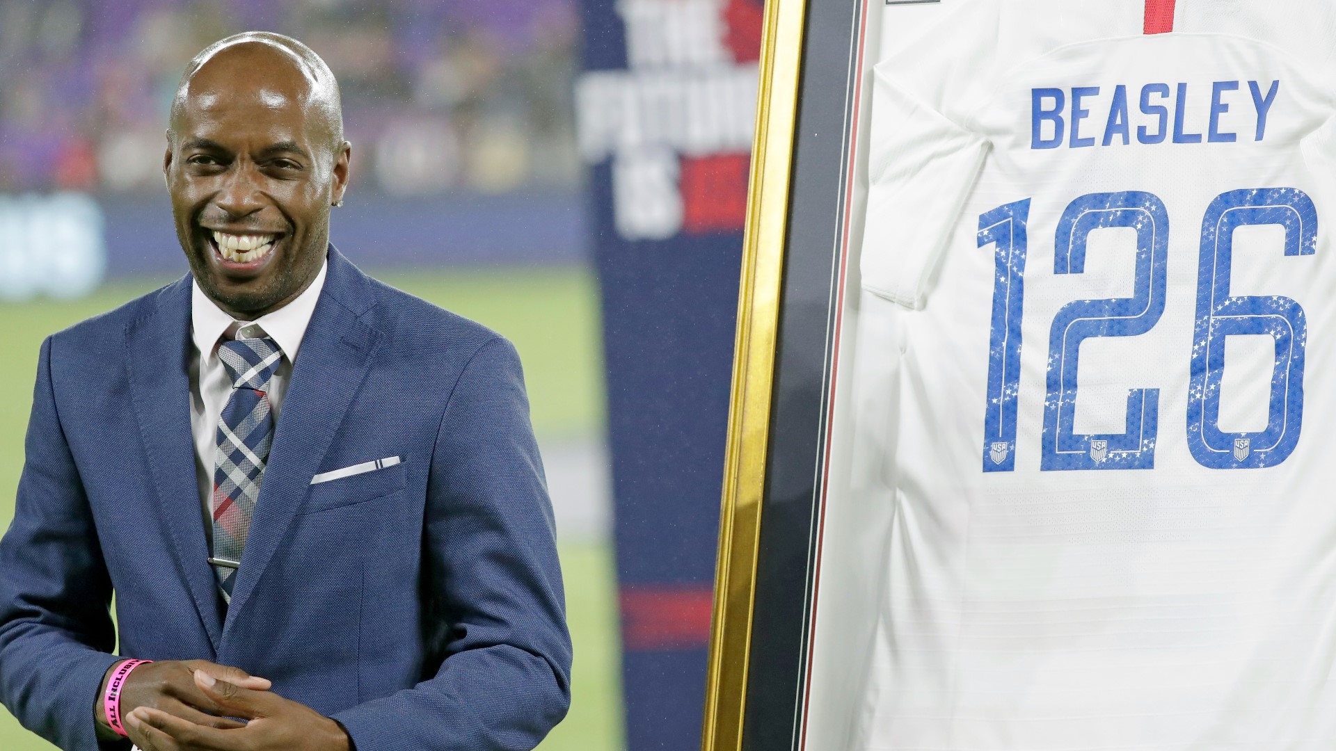 Ex-USMNT star DeMarcus Beasley voted to US Soccer Hall of Fame | khou.com