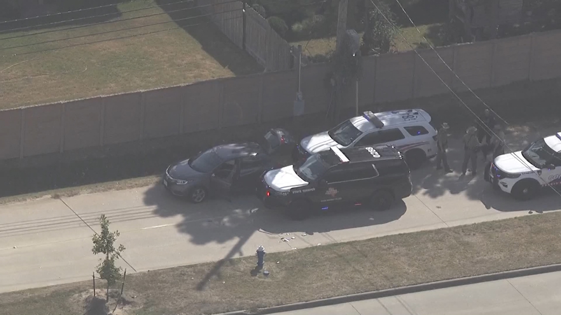 Harris County Pct. 4: Deputies fire shots after suspect drives toward ...