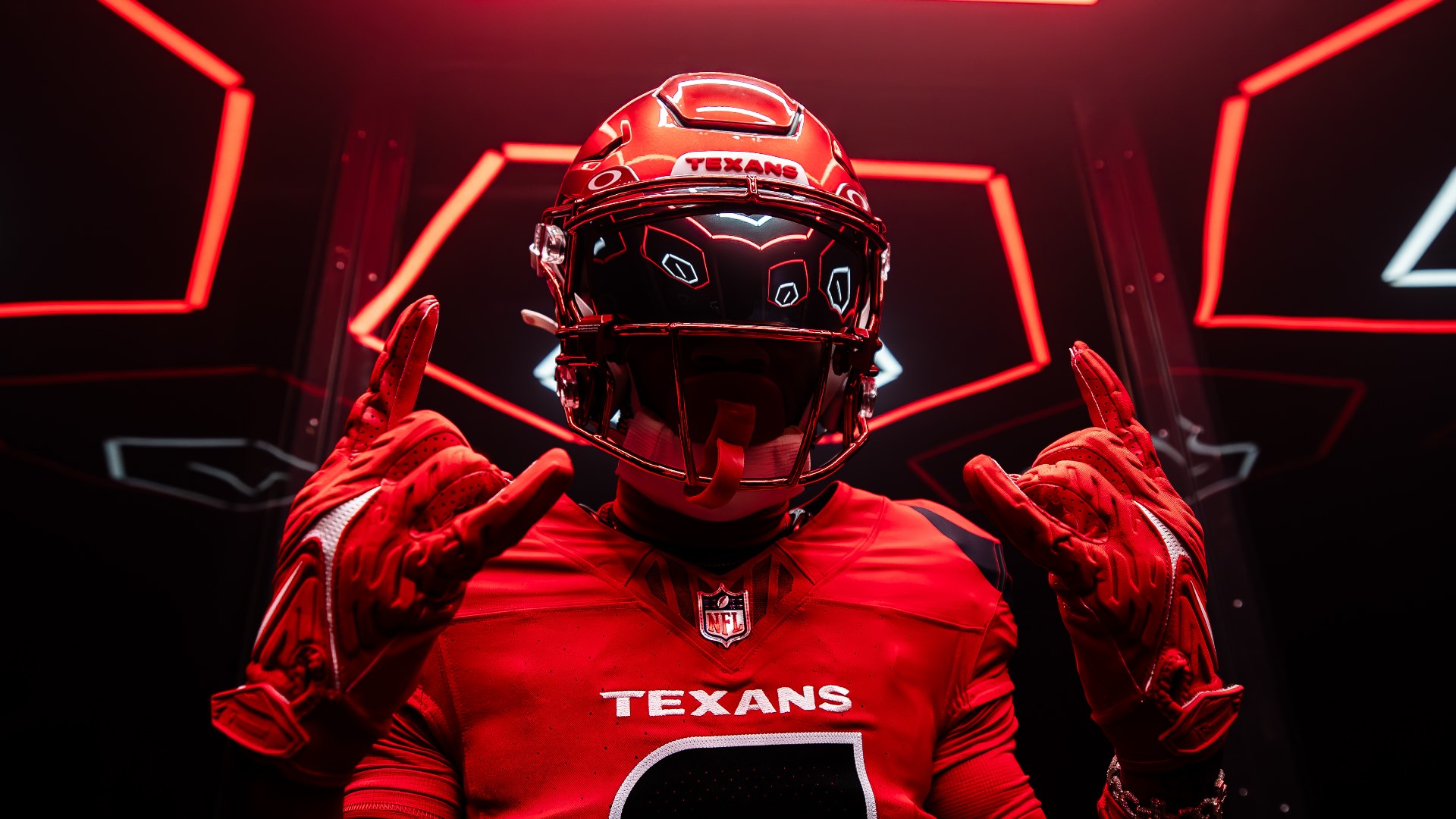 Texans unveil new uniforms, including jerseys, helmets | khou.com