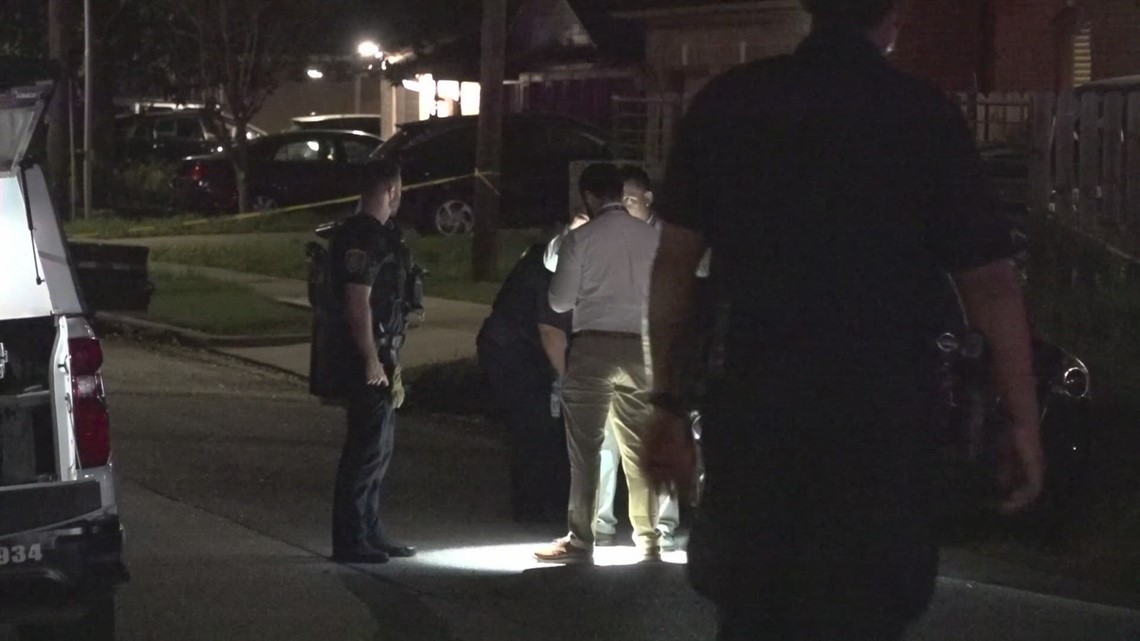 Houston, Texas crime: Family finds woman shot to death in her car ...