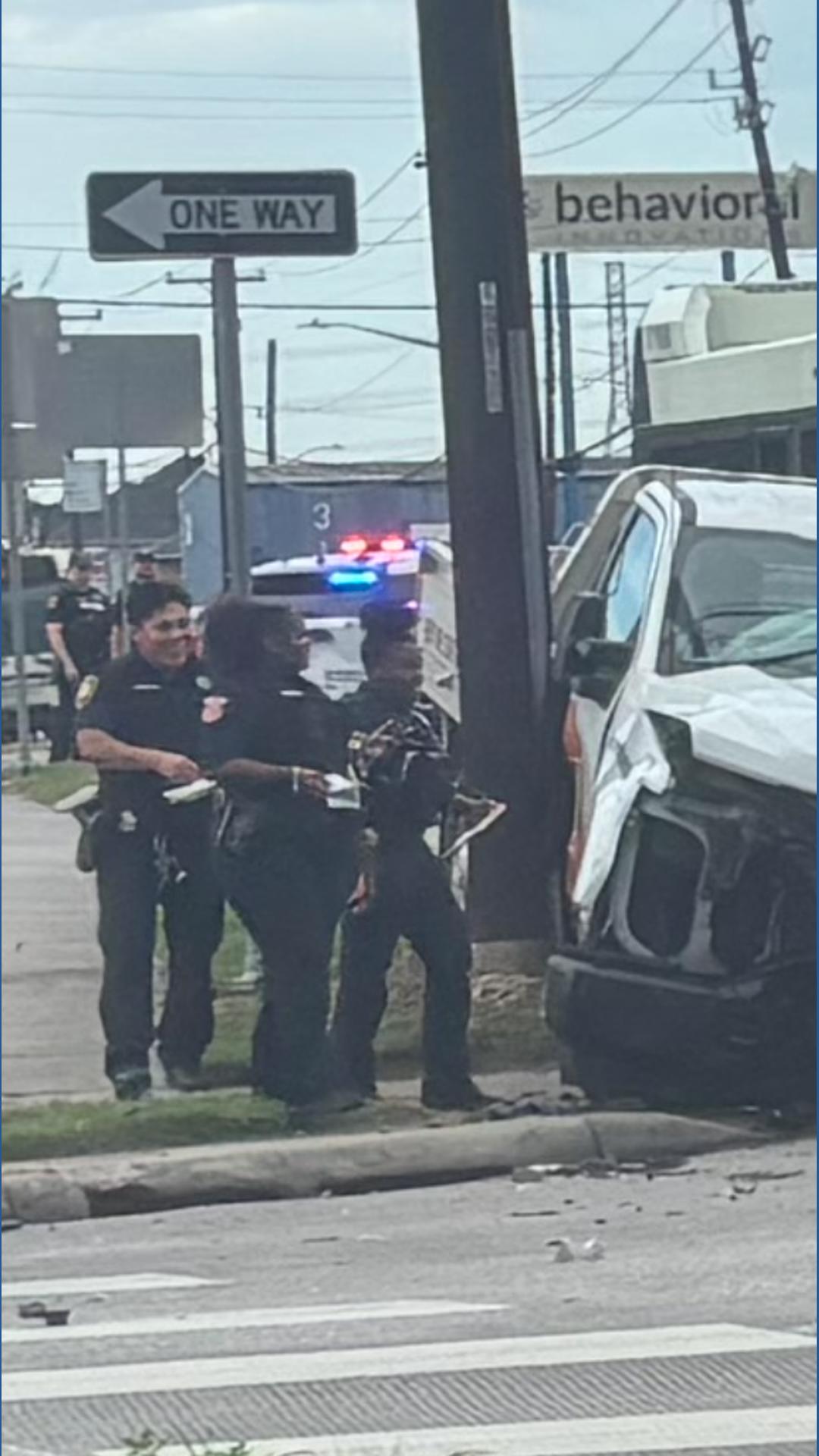 Breaking Houston news: Robbery suspect arrested after METRO bus crash ...