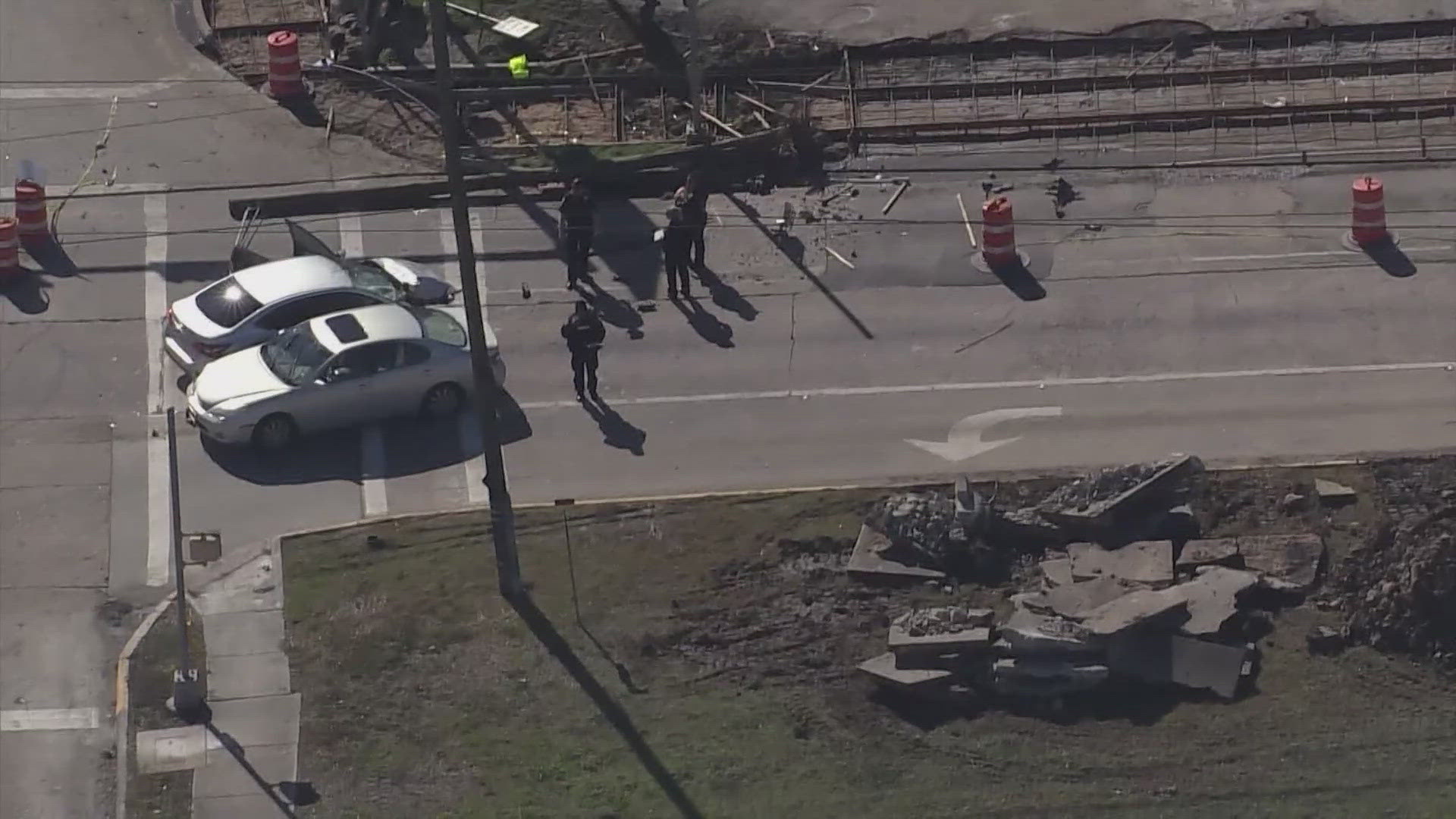 Police investigating deadly crash on West Orem in southwest Houston ...