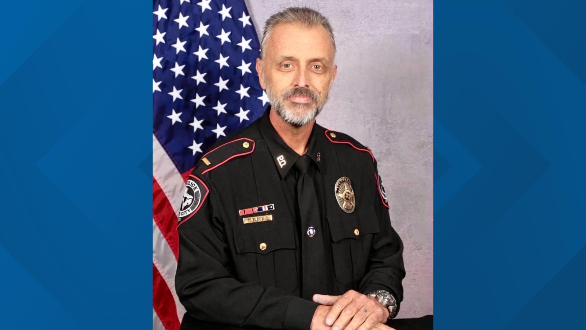 La Marque police officer becomes third Houston-area first responder to ...