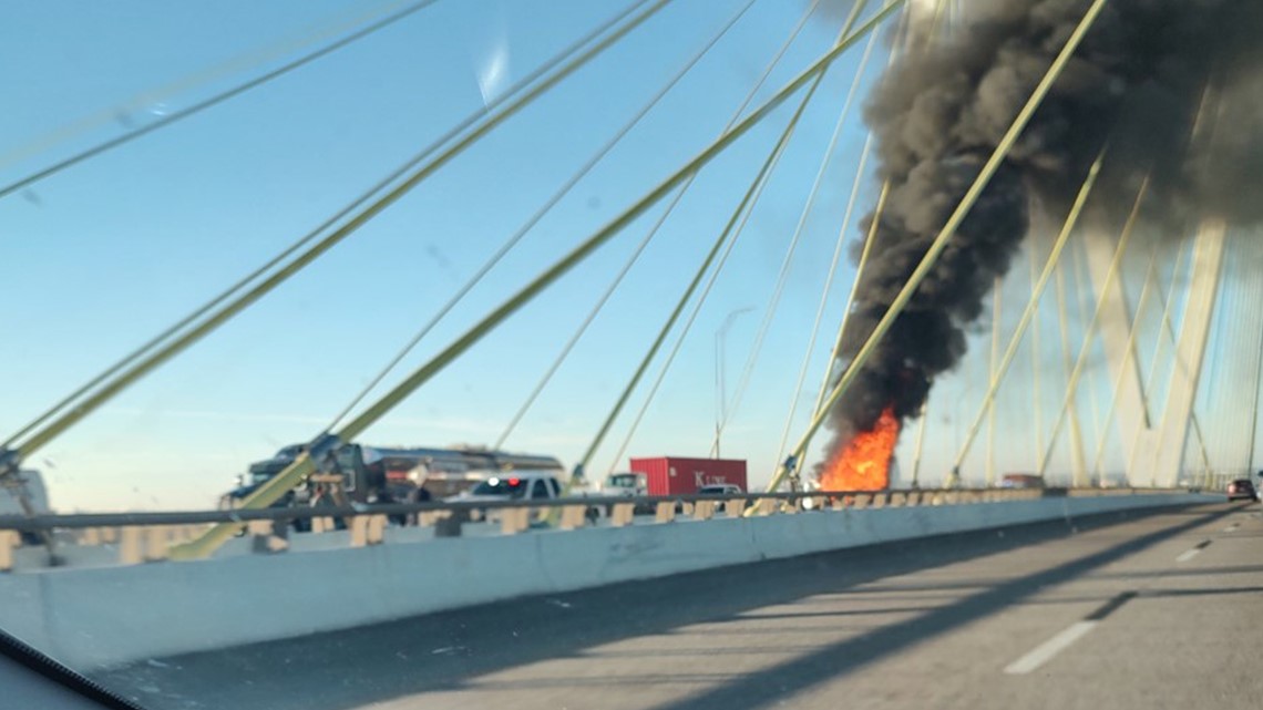 Houston traffic: Fred Hartman Bridge crash leads to inspection | khou.com