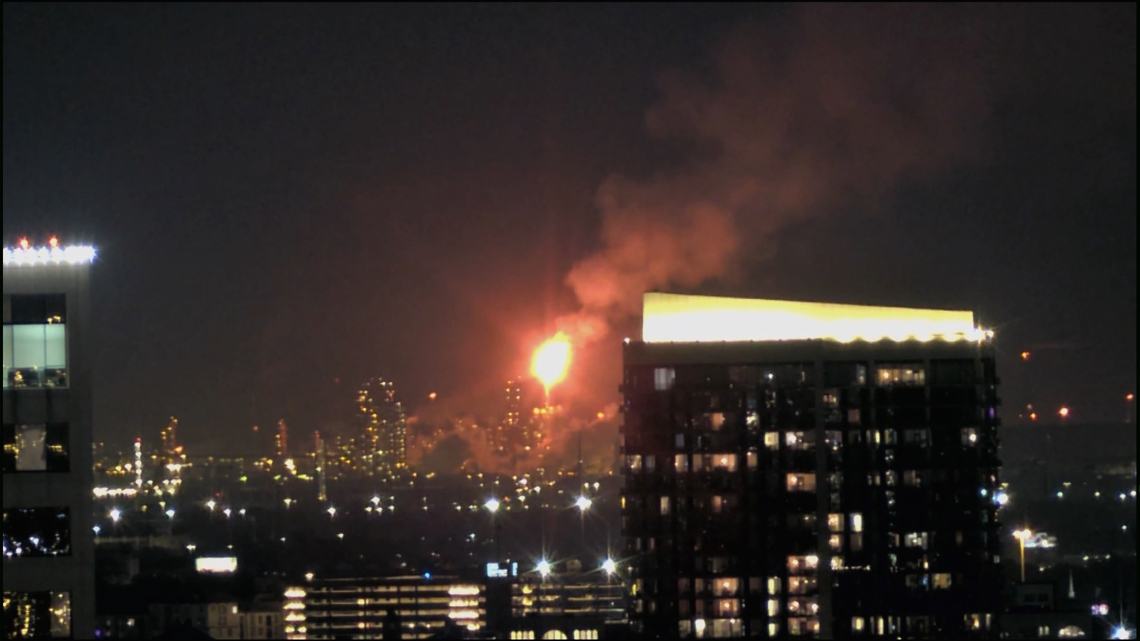 Pemex Deer Park refinery flaring visible for miles | khou.com
