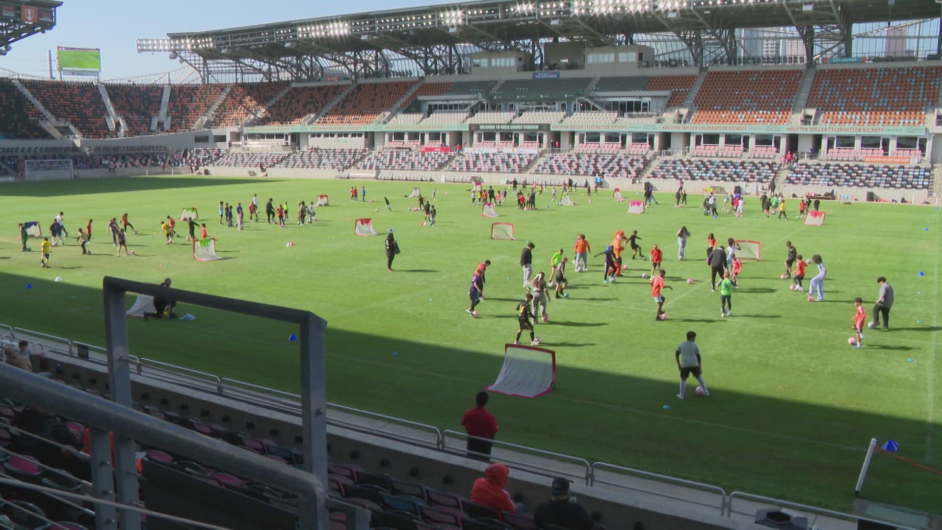 Soccer fans pumped as FIFA World Cup announces group stage matchups in ...