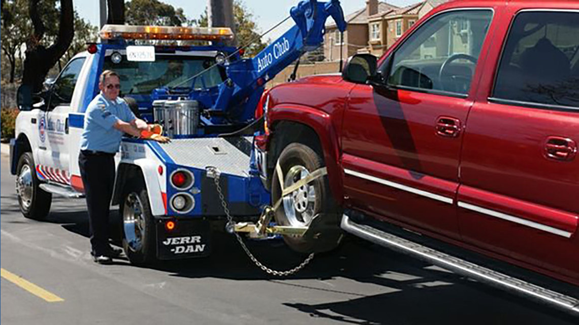 Carjacking suspect caught after chaotic 45-minute chase across Houston ...