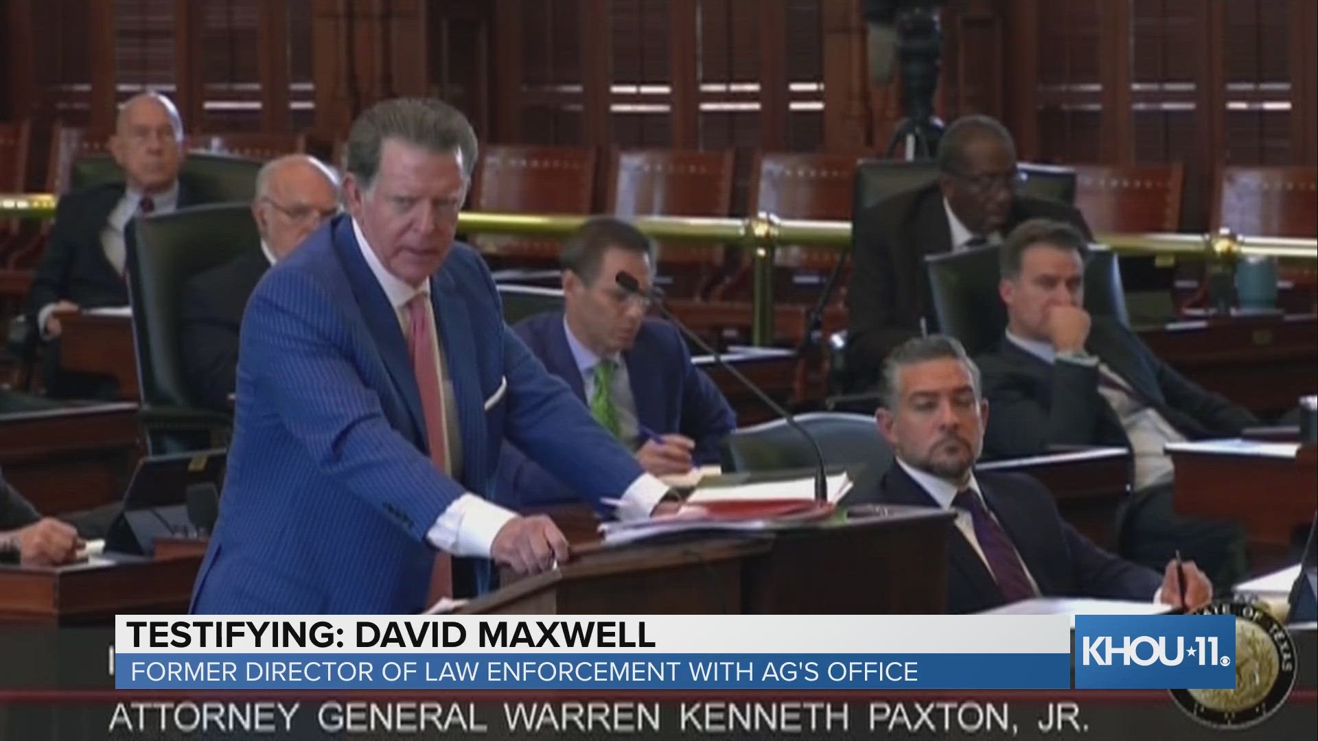 'Law school 101:' Tense moment between Dan Cogdell and Dick DeGuerin ...