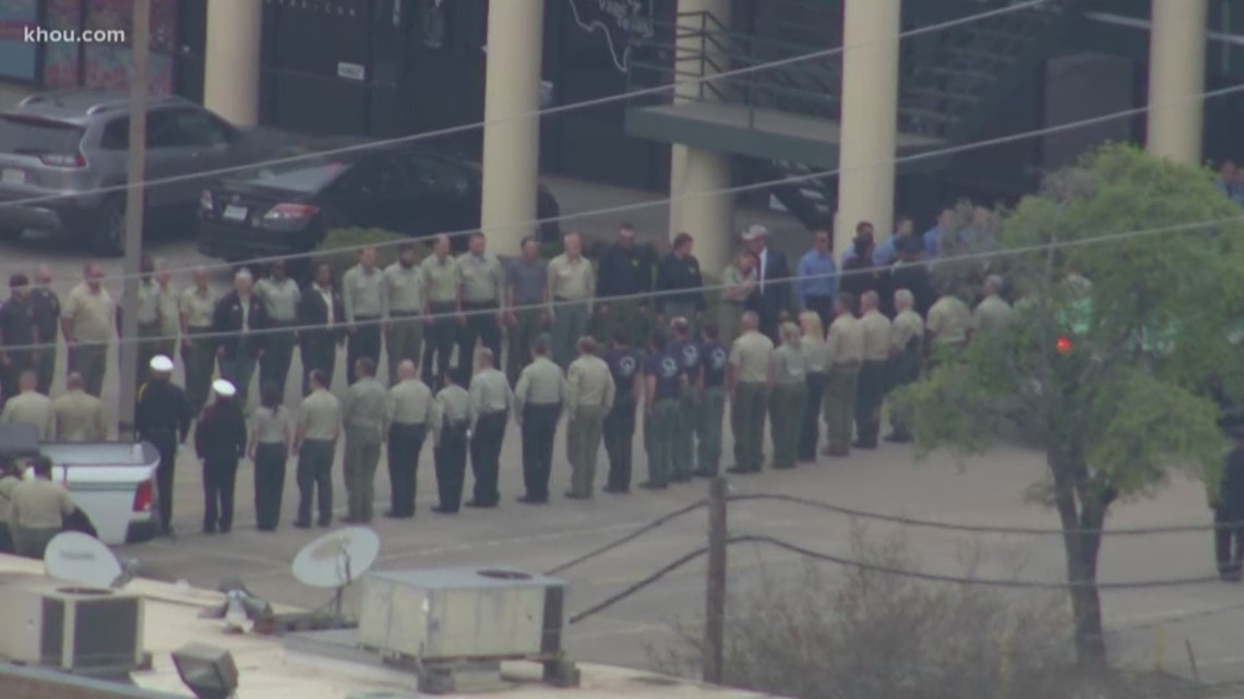 Funeral procession begins for Forest Service firefighter who died in ...