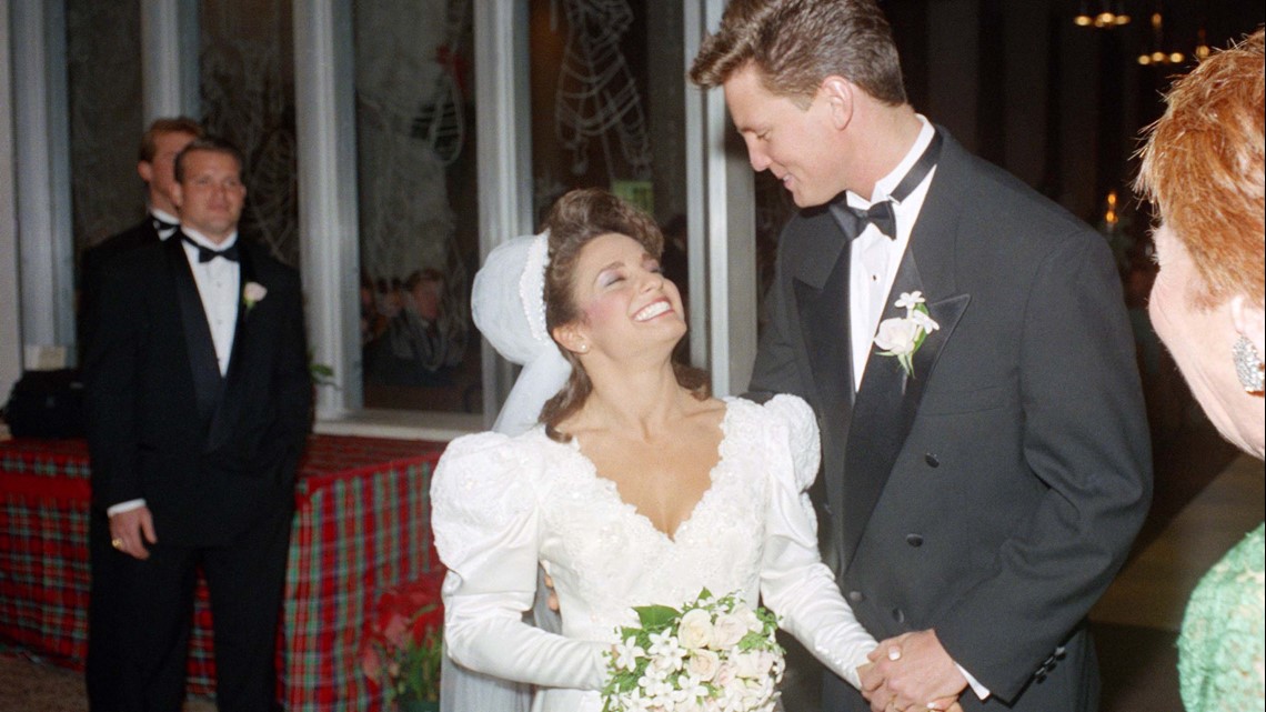 Mary Lou Retton continues 'fighting for her life,' daughter says | khou.com