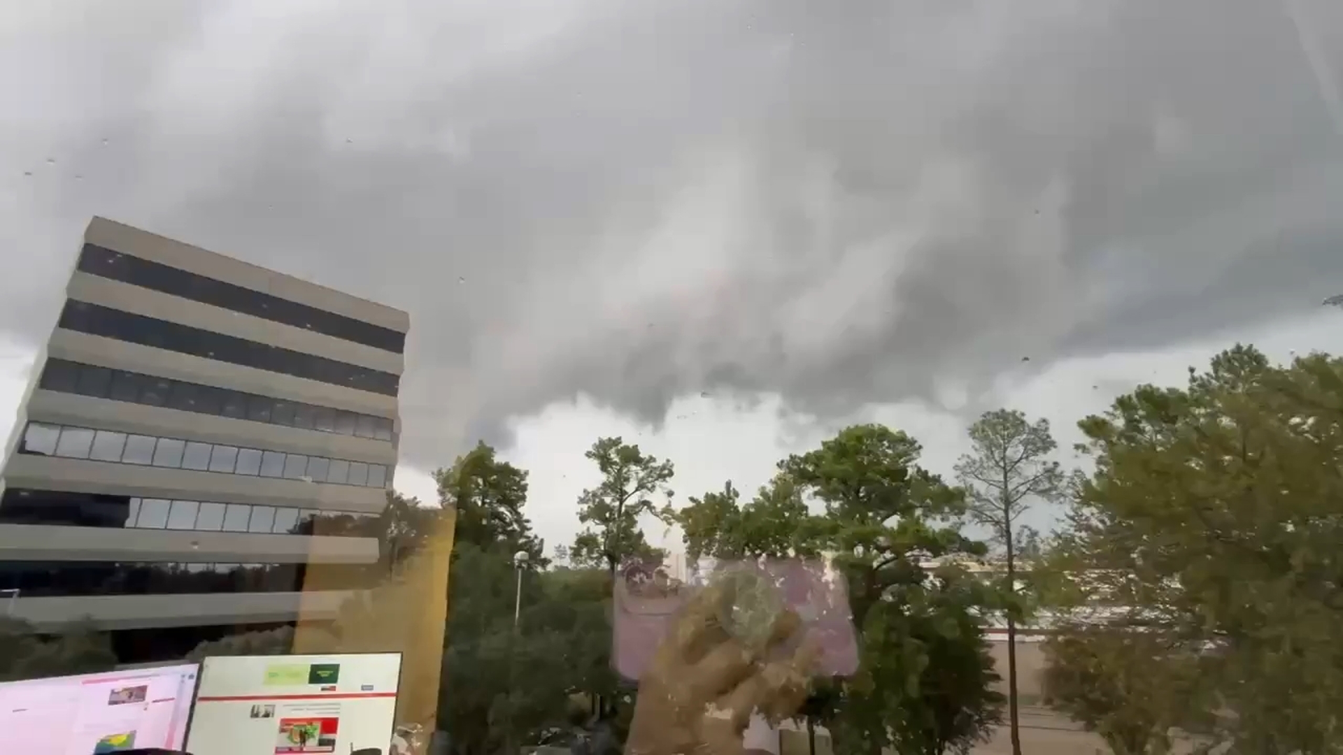 Did you see this? Viewer videos capture possible funnel cloud in the Houston area | khou.com