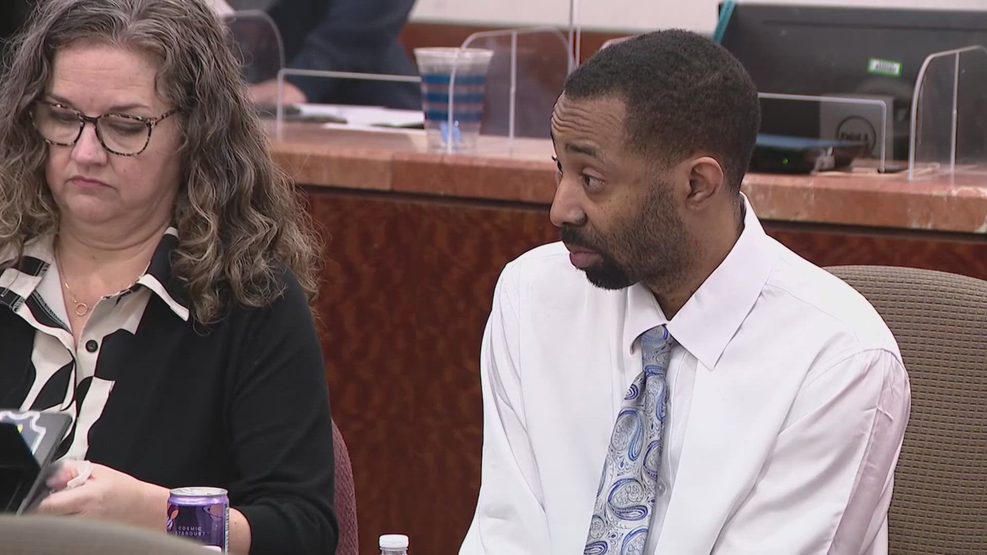 Tony Earls trial: Prosecution, defense rest cases | khou.com