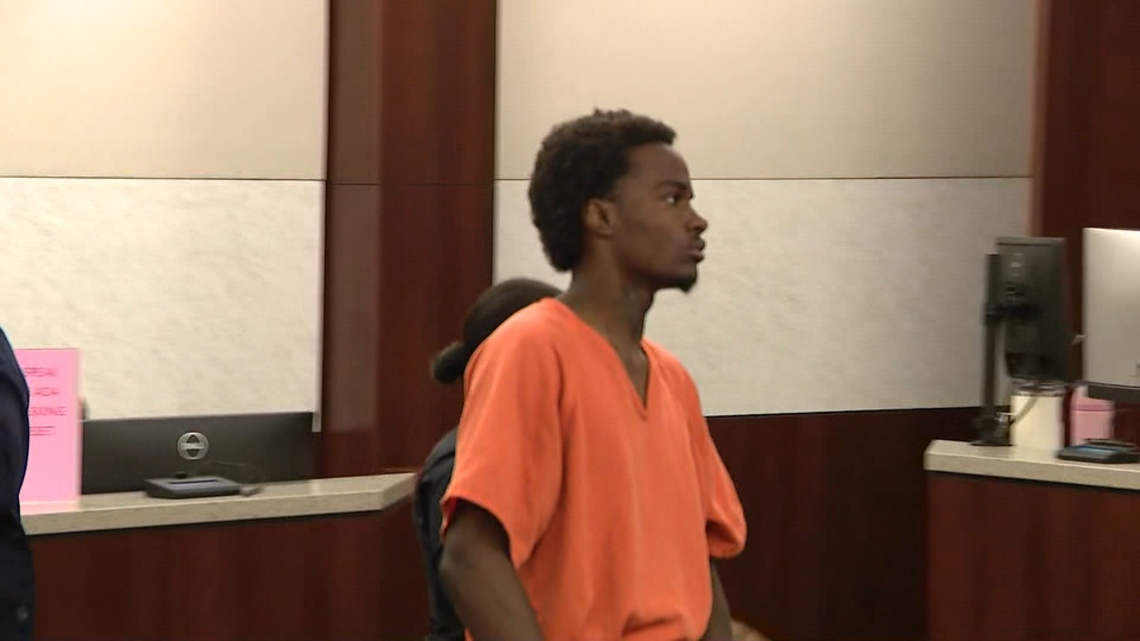 Teen now facing federal charges in deadly Heights carjacking | khou.com