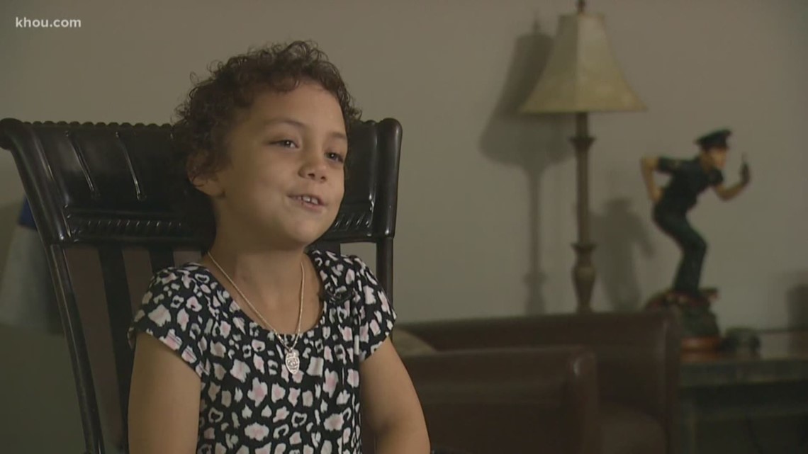 Officer Abigail to visit White House, hopes to meet President Donald ...