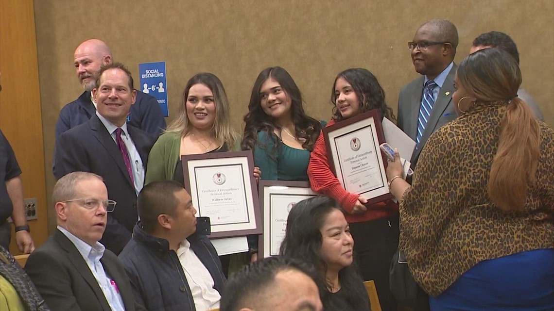 Teens save boy from drowning at Spring, Texas pool | khou.com