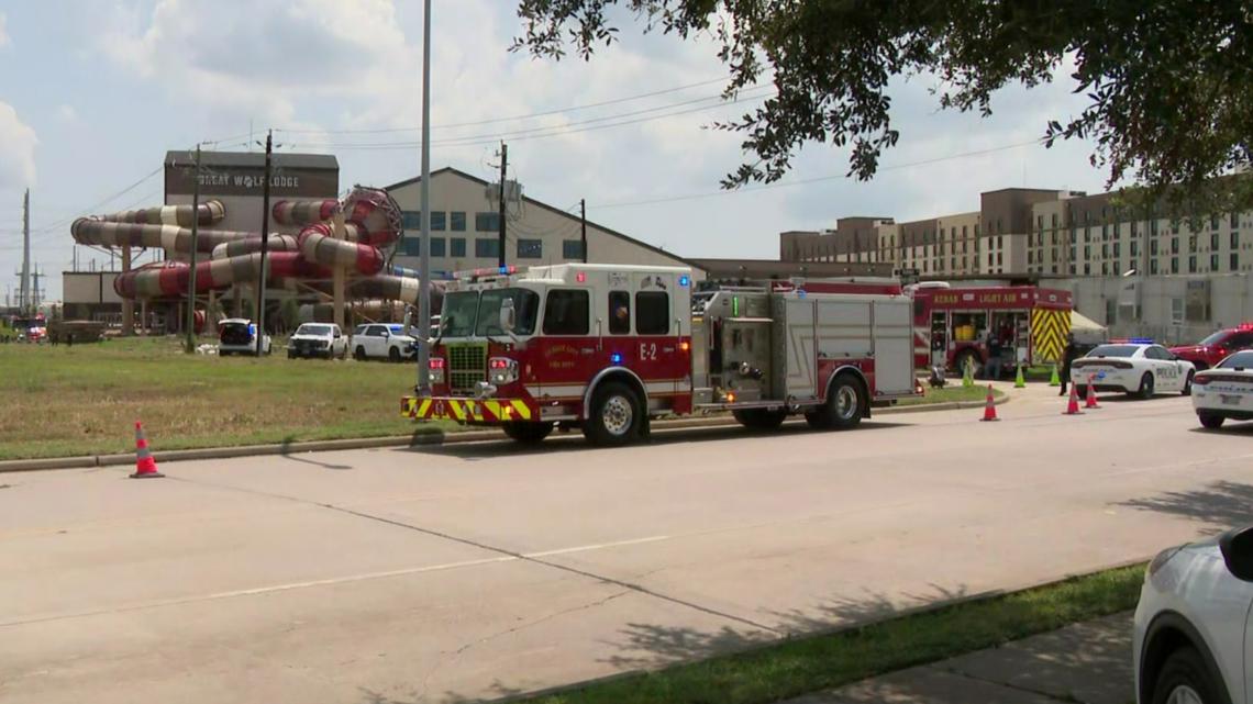 Chemical leak near Great Wolf Lodge in Webster, Texas | khou.com