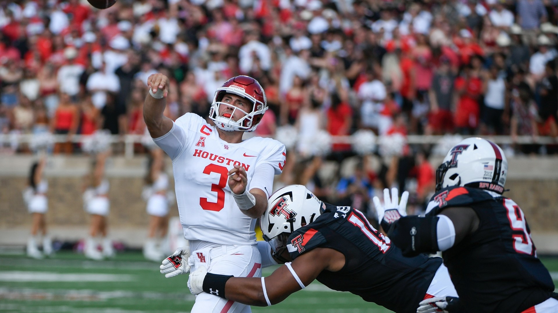 Houston falls to Texas Tech 30-33 | khou.com
