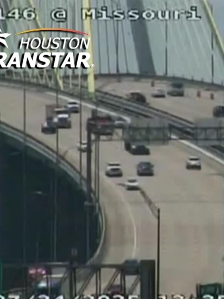 Fred Hartman Bridge shut down due to deadly crash | khou.com