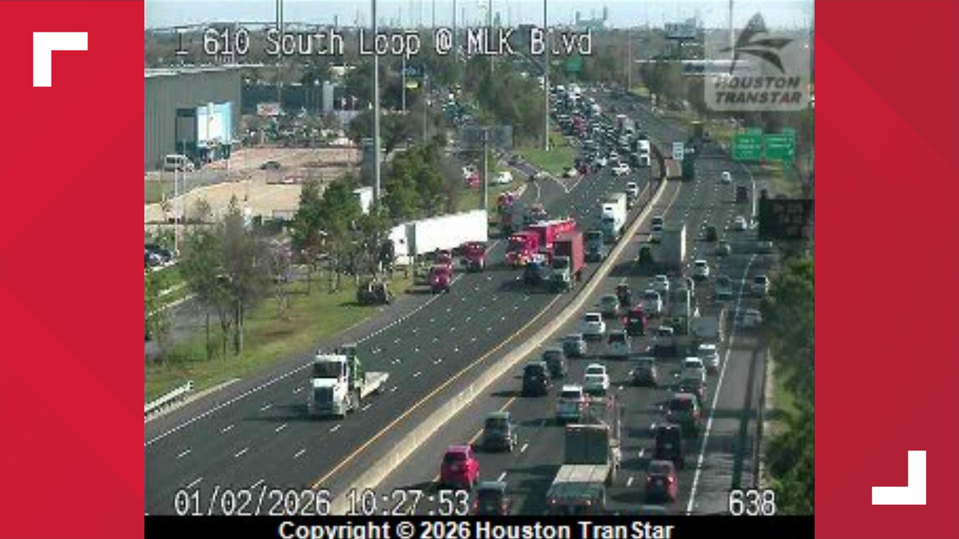 Westbound lanes closed on 610 South Loop at MLK Boulevard after deadly ...