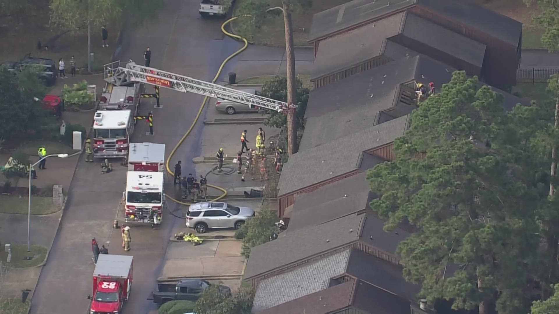 Memorial City Mall evacuated due to ammonia leak | khou.com