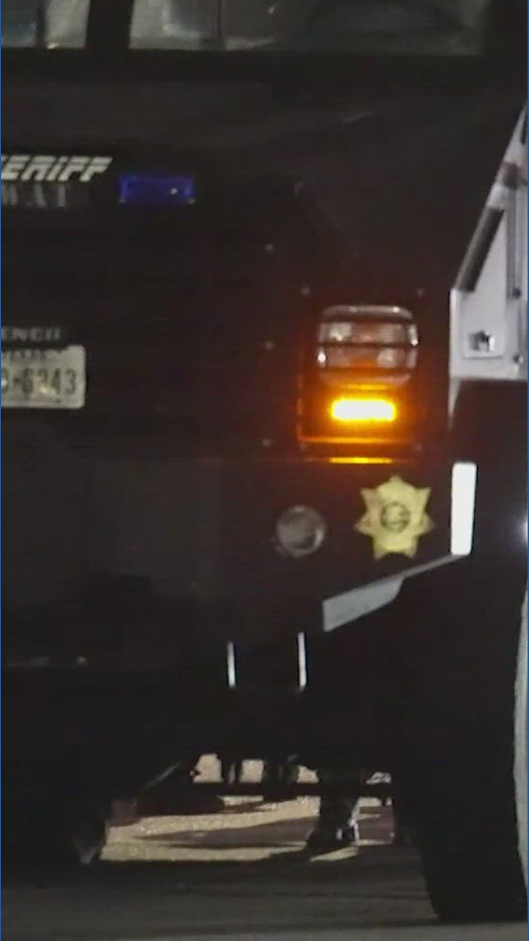 Woman found dead inside bedroom after overnight SWAT standoff, Harris ...