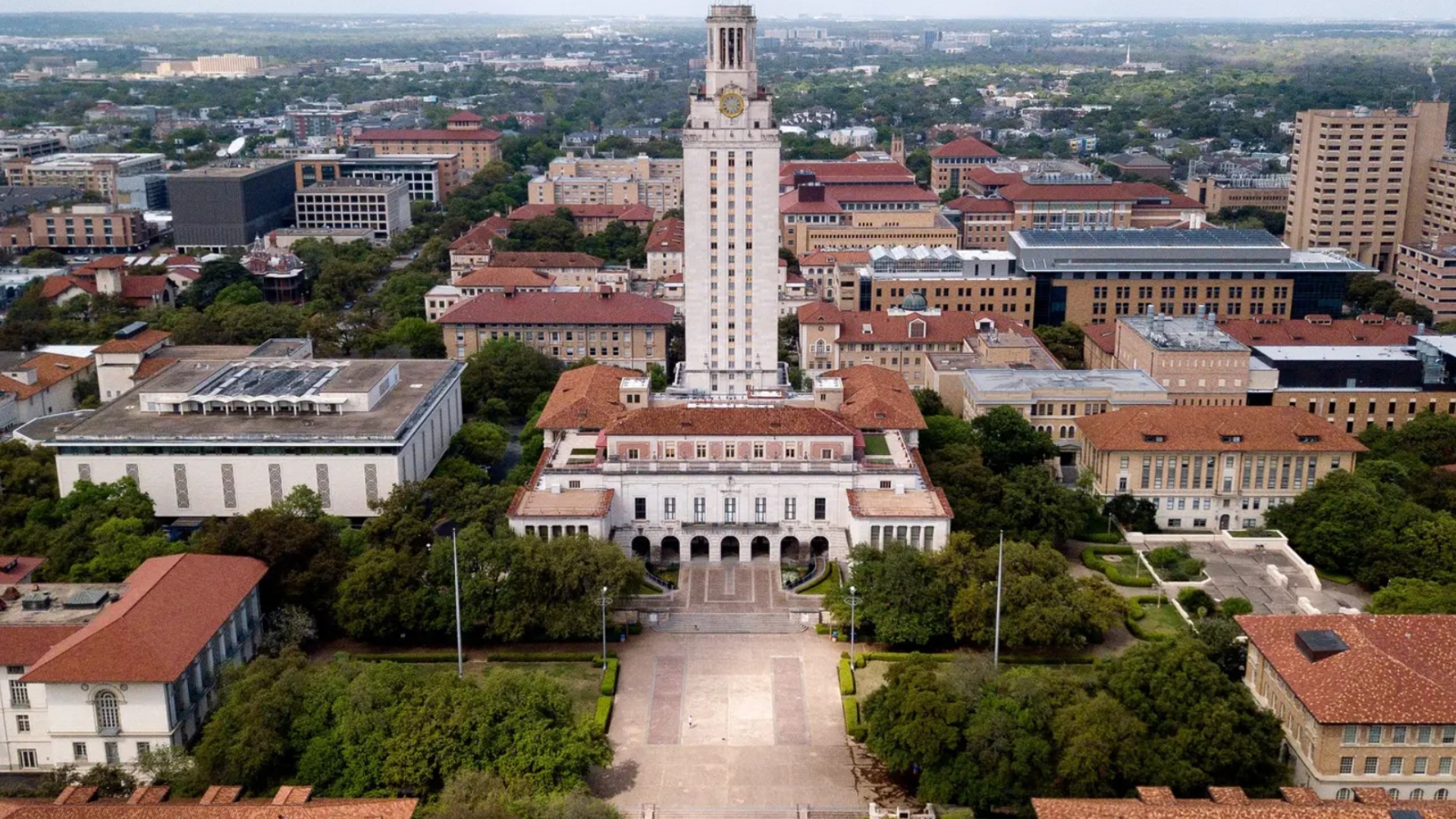 UT Austin: Students allowed to live together regardless of gender ...