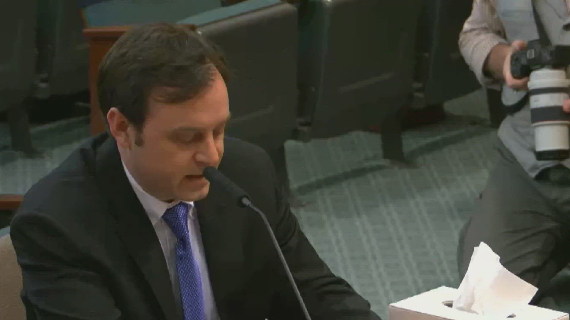 Lakers' LeBron James is questionable against Heat as he approaches NBA ...