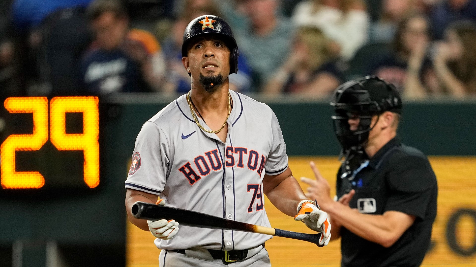Houston Astros release José Abreu | khou.com