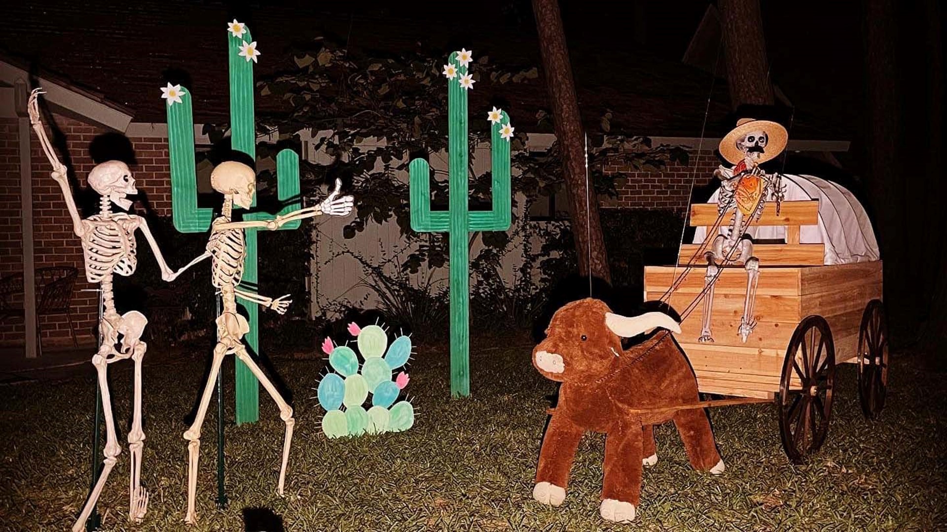Elaborate skeletons display in west Houston changes daily | khou.com
