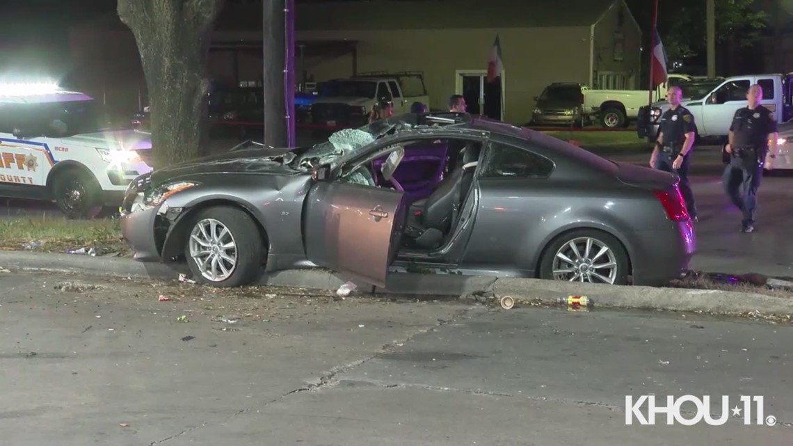 Raw Video: Car going 100 mph during chase clips garbage truck, slams ...