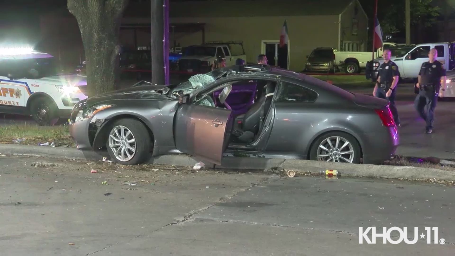 Car going 100 mph during chase clips garbage truck, slams into tree ...