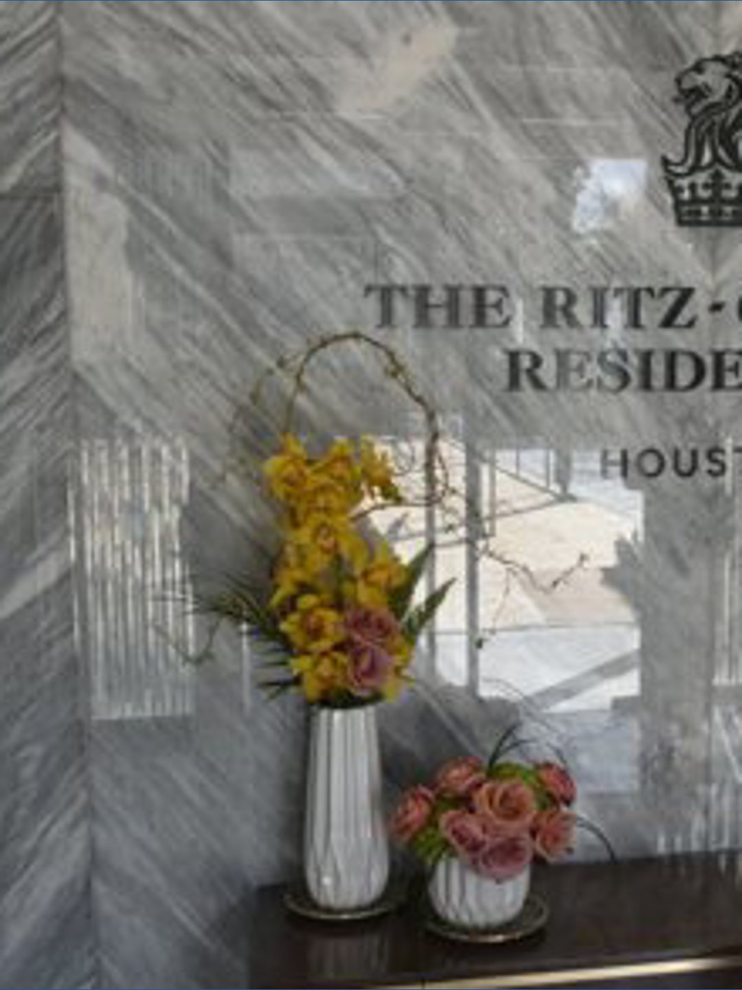 Ritz-Carlton hotel-condo tower in Houston's Uptown unveils sales center ...