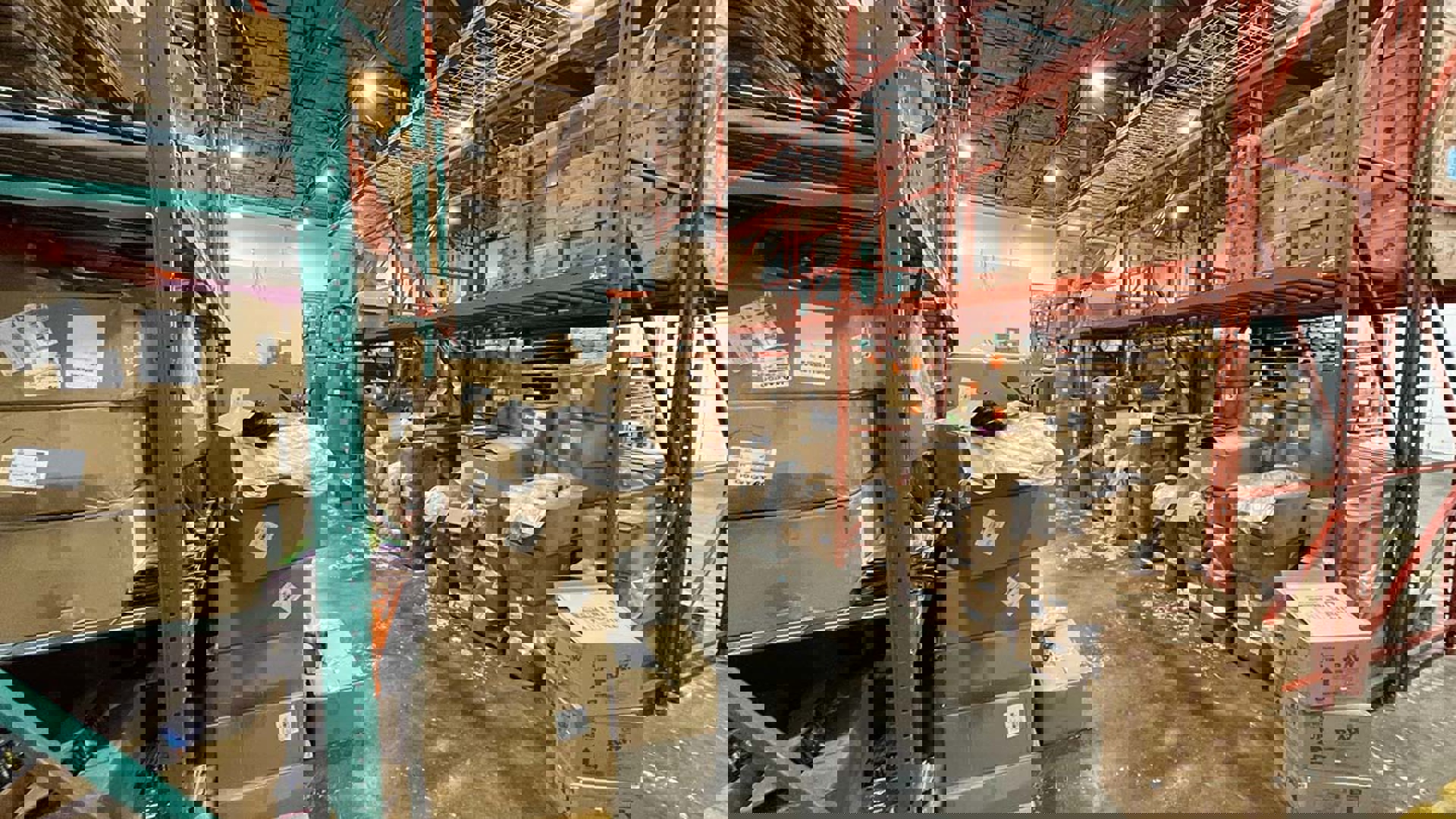 Giant weed warehouse raided in Stafford, Texas; 18 arrested | khou.com