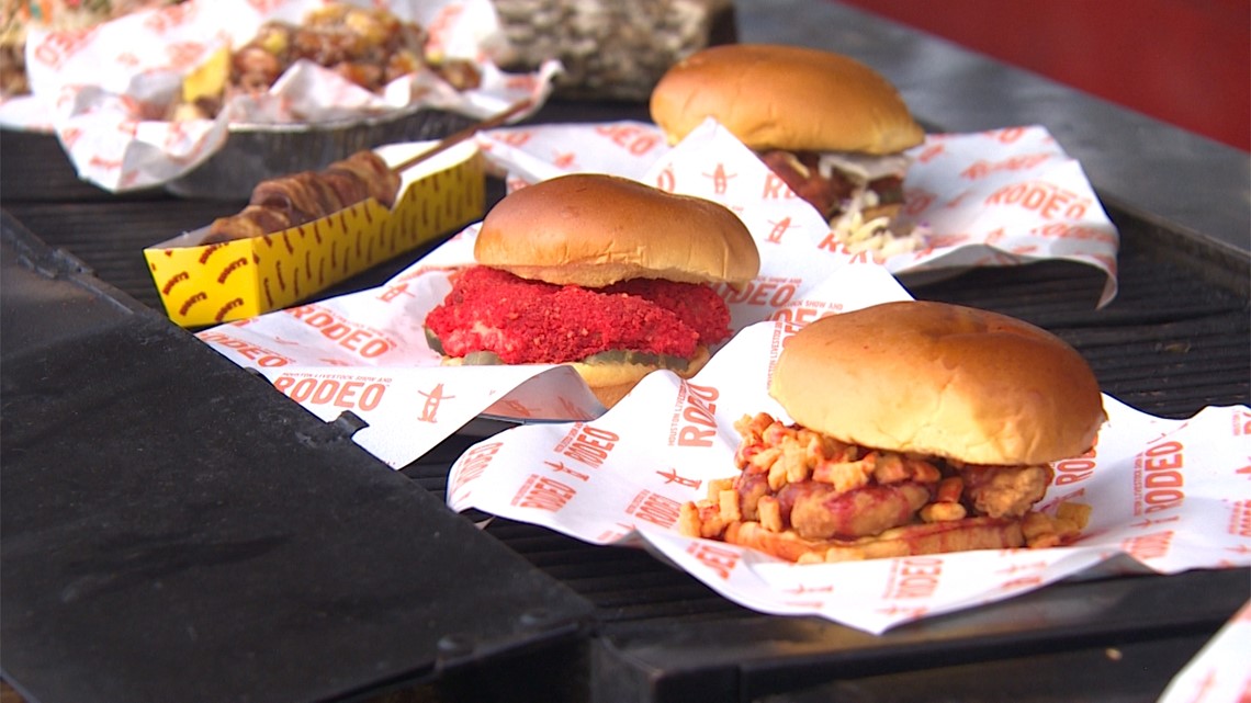 We tried the most creative foods at the rodeo in Houston, Texas | khou.com